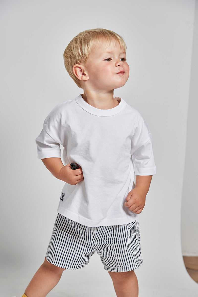 EVERYBODY WELCOME TEE | WHITE – dinky-circus